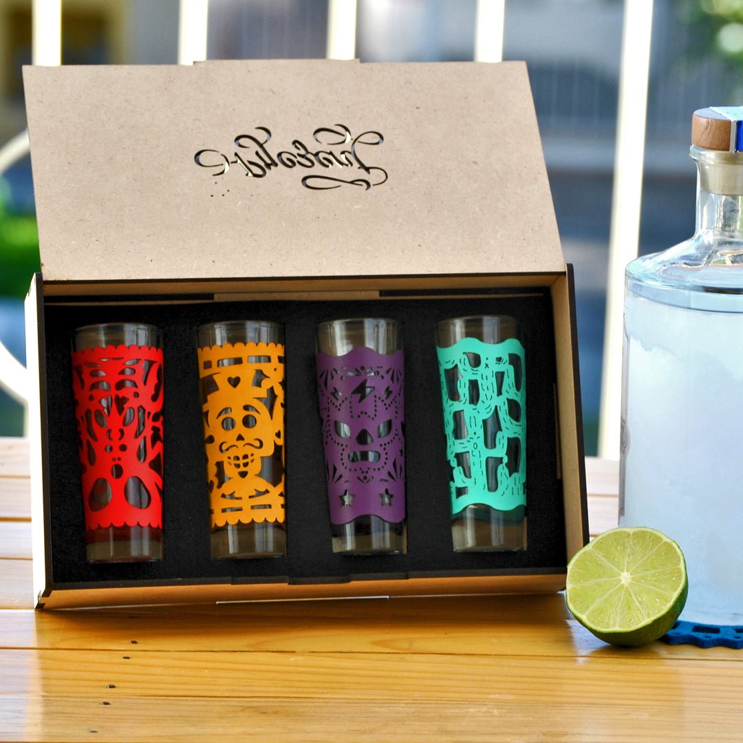 Tequileros COLORS, 4 pzas con cajita para regalo – Prezent México